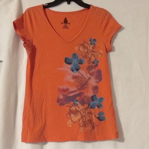 Jerry Leigh Apparel | Tops | Jerry Leigh Apparel Missy Design Top ...